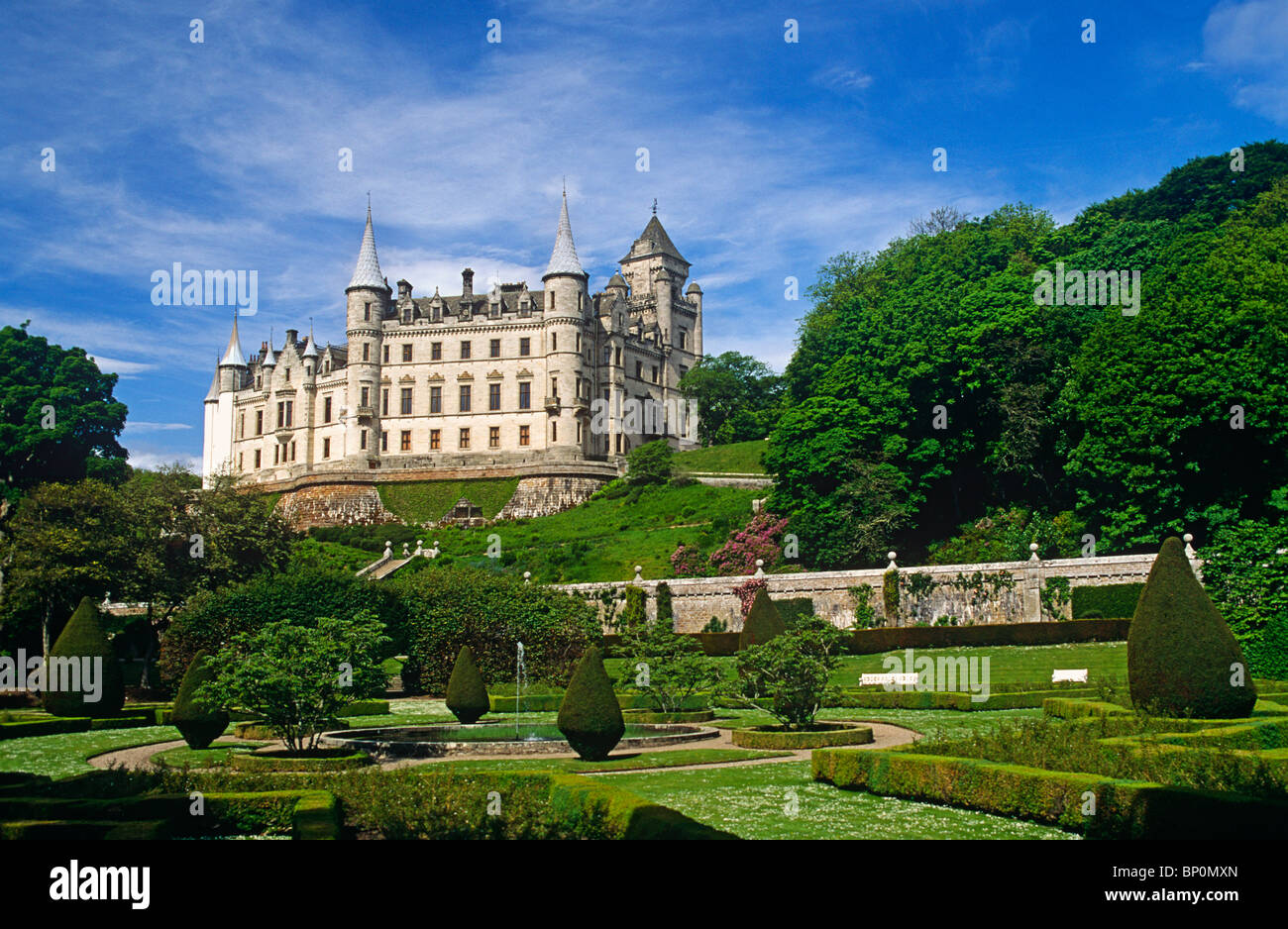 Architecture from the 1300s hi-res stock photography and images - Alamy