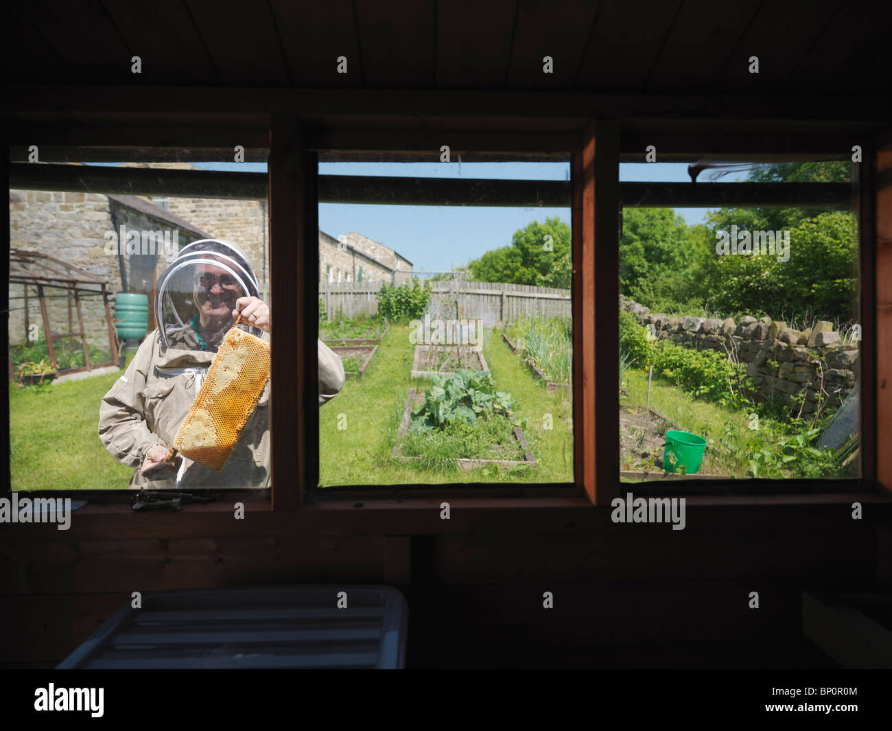 Beekeepers Garden Hi Res Stock Photography And Images Alamy