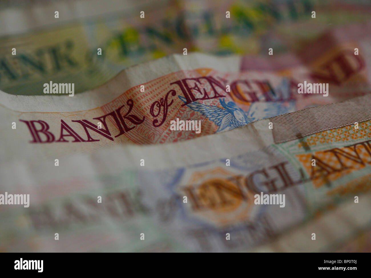 Bank of England bank notes and coins. Picture by James Boardman Stock ...