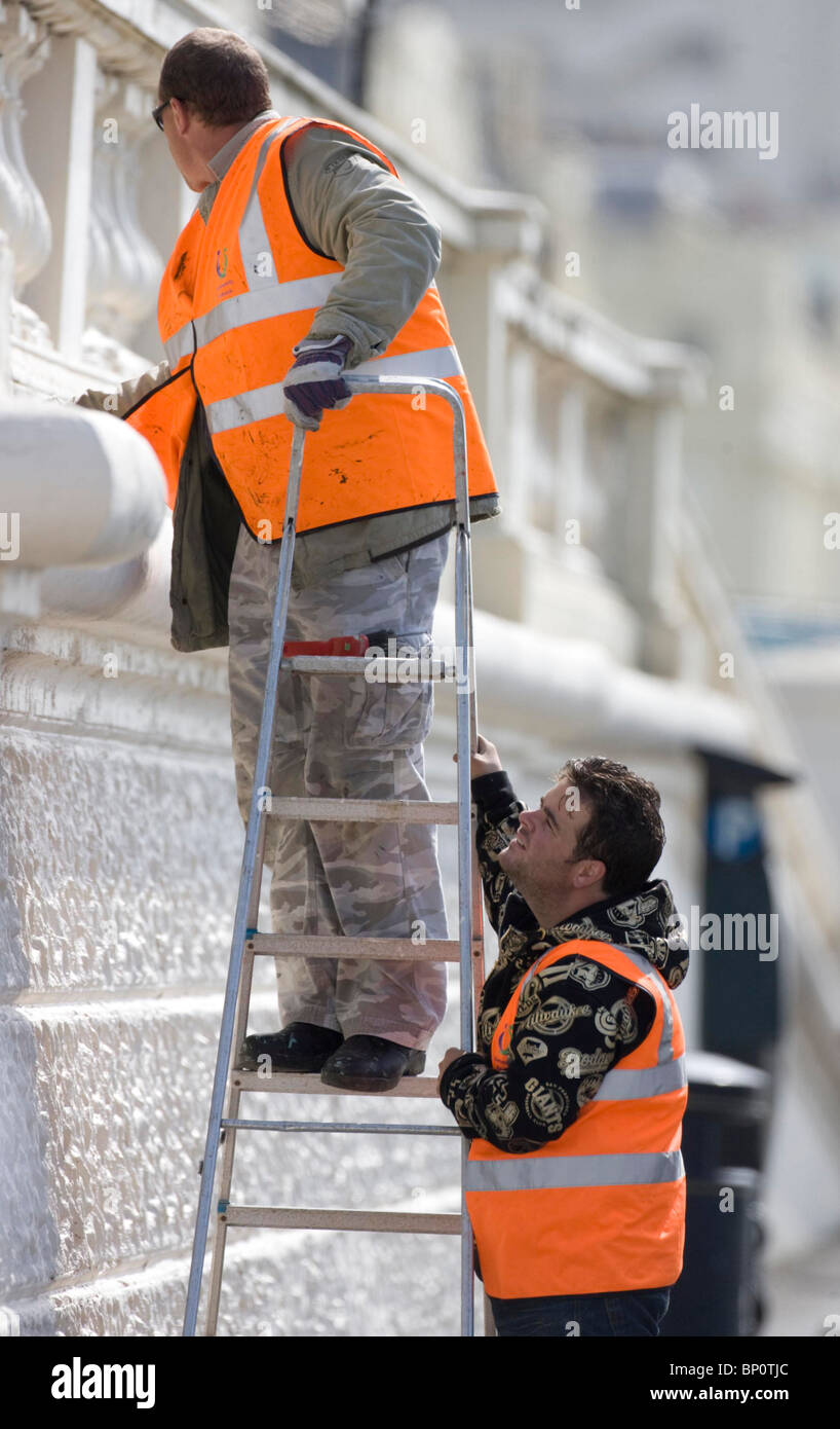 Community payback hi-res stock photography and images - Alamy