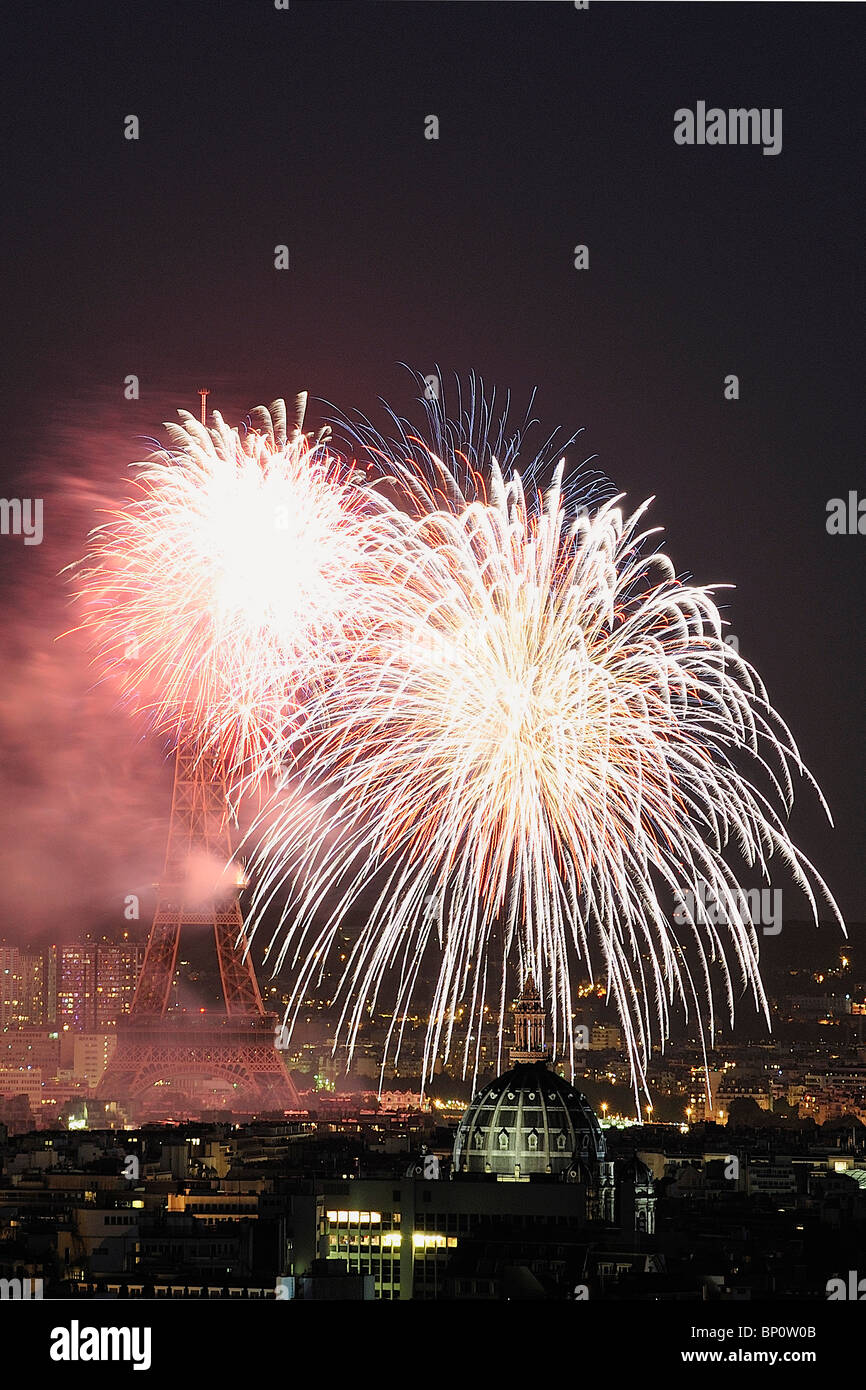France, Paris, fireworks (14th of July, 2009, french national Holiday ...