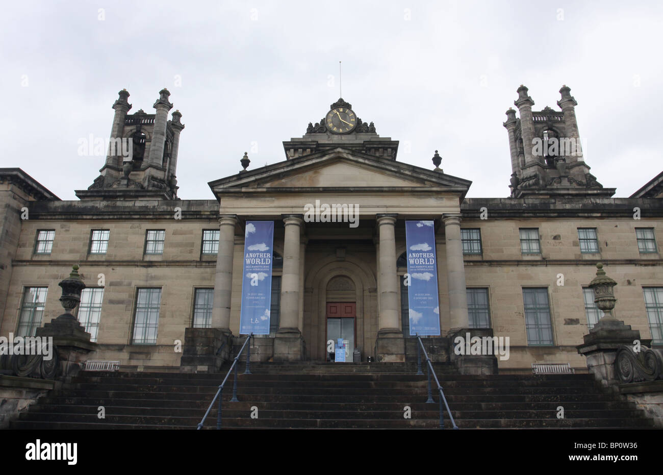 Edinburgh art museum hi-res stock photography and images - Alamy