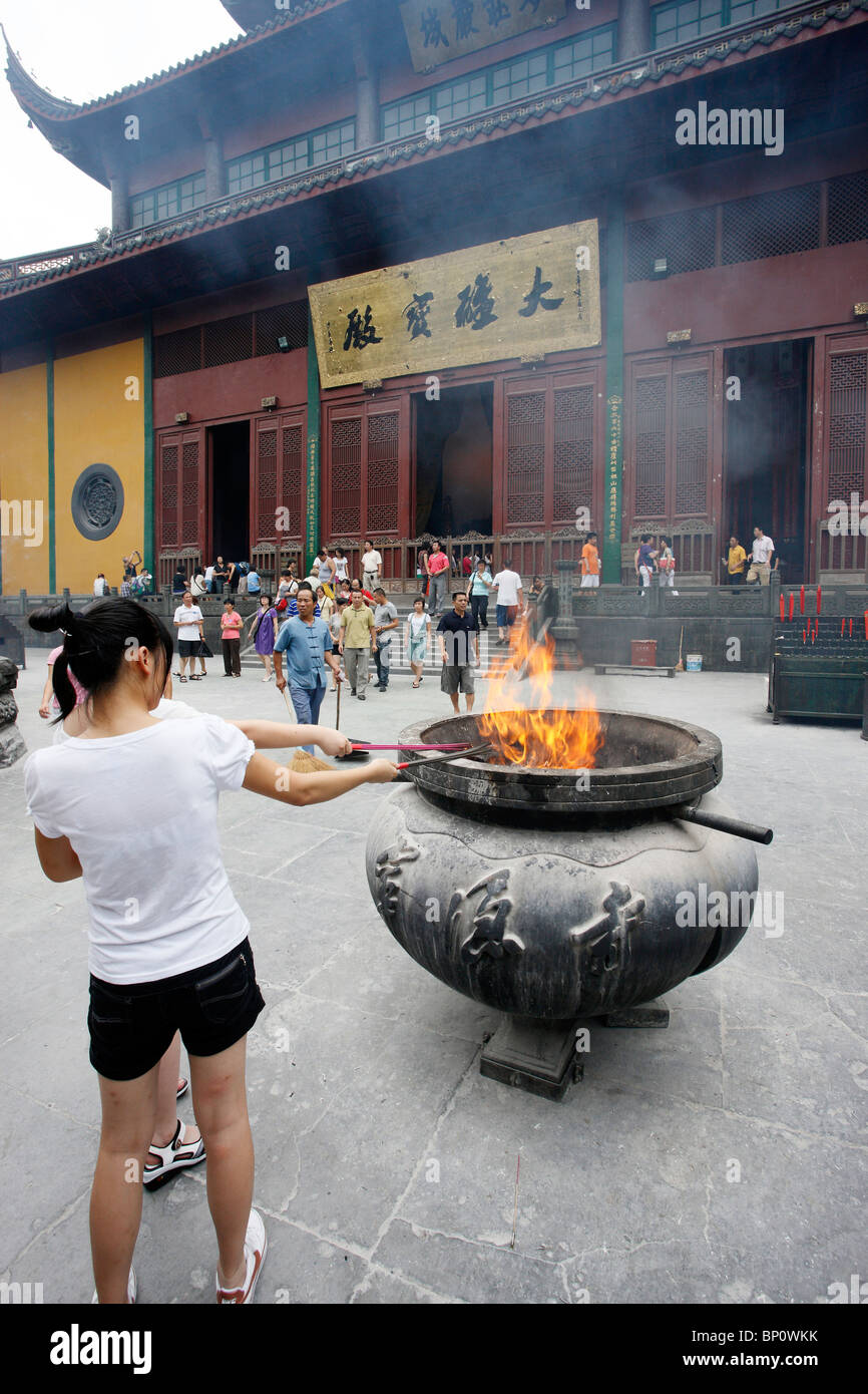 Língyin temple hi-res stock photography and images - Alamy