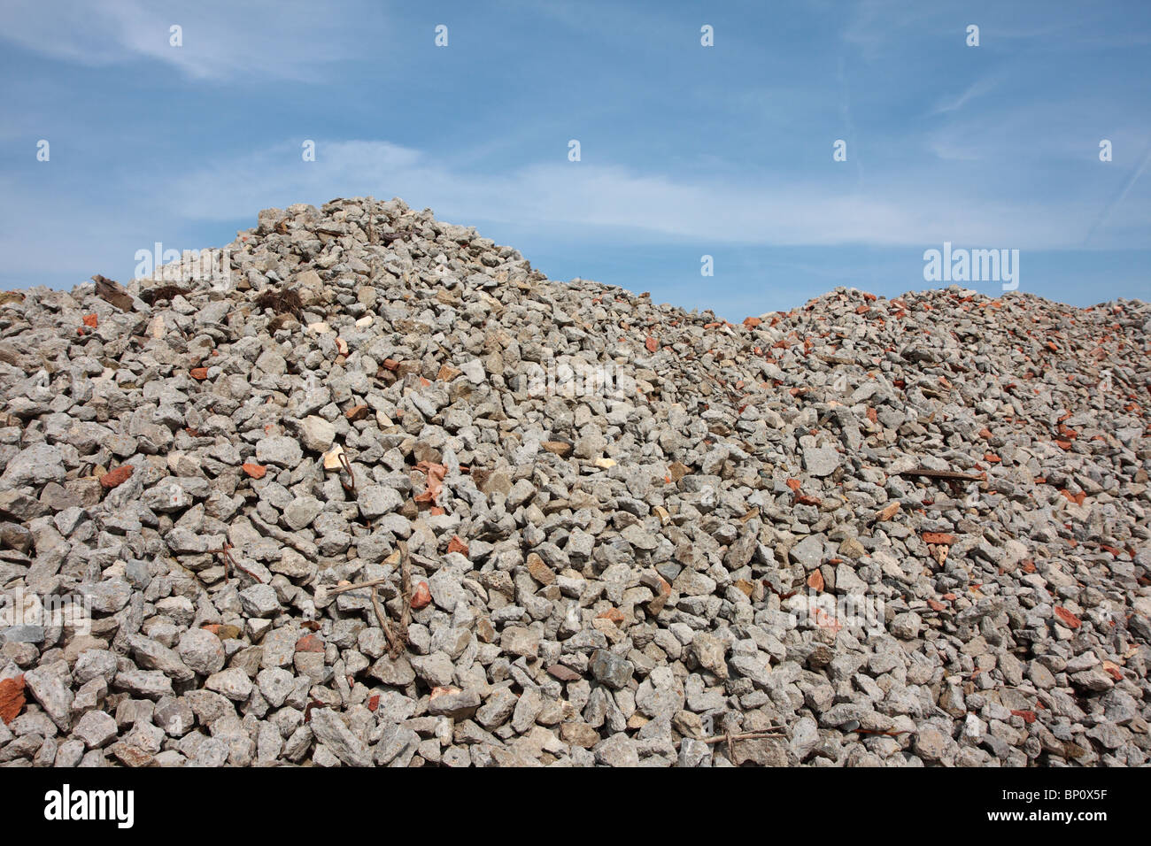 Construction garbage hi-res stock photography and images - Alamy