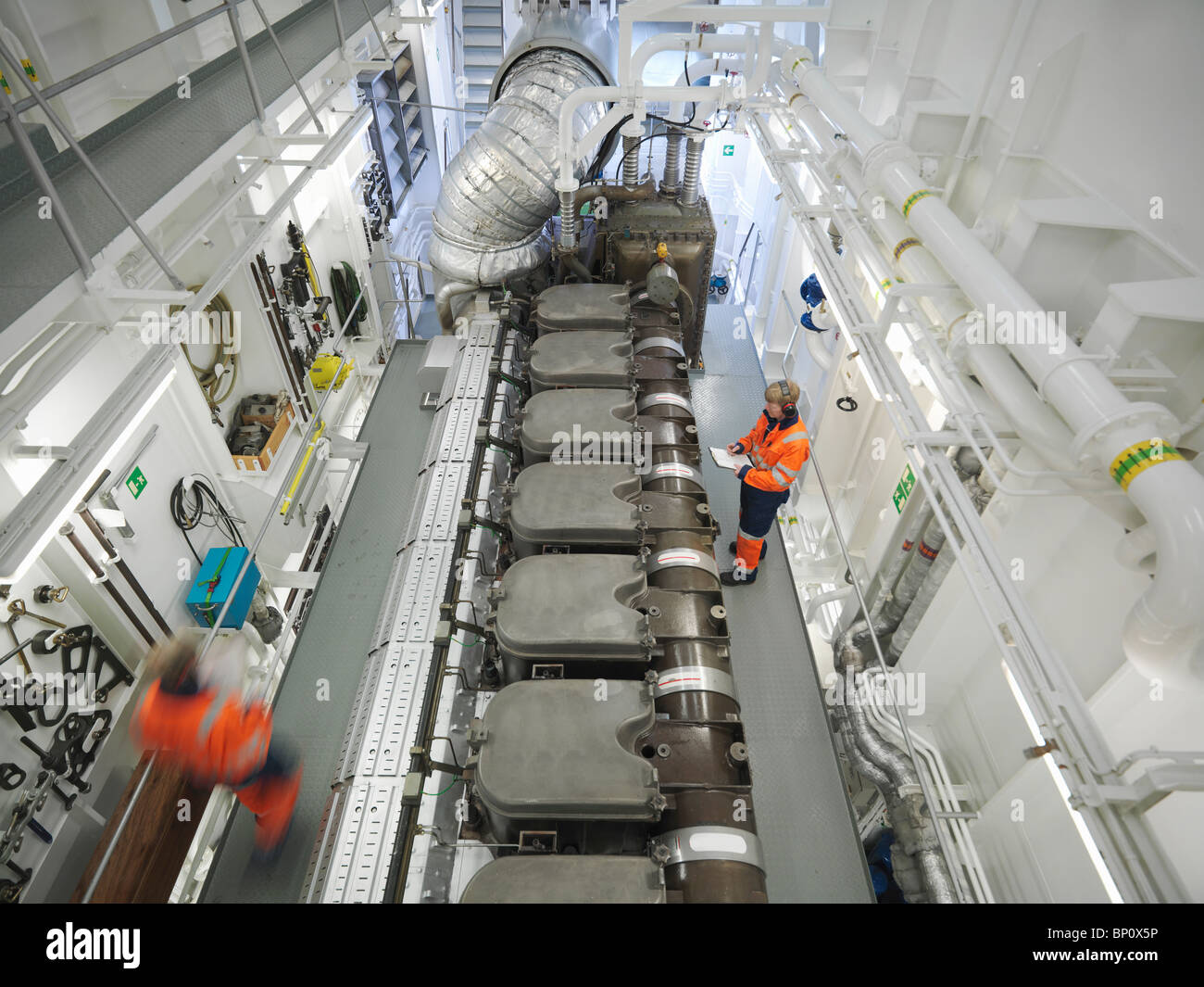 Engine engine part hi-res stock photography and images - Alamy