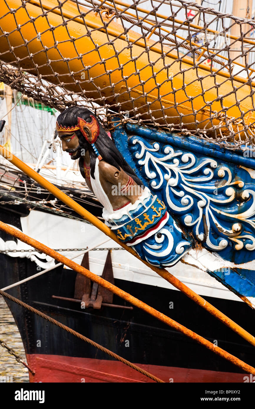 Ship figure head hi-res stock photography and images - Alamy