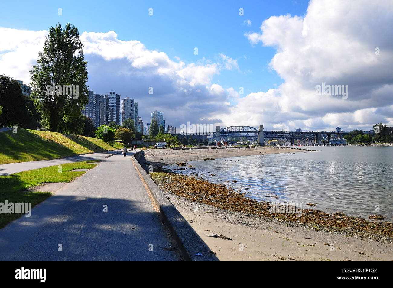 Burrard Street bridge and English Bay, Sunset beach, Vancouver, BC ...