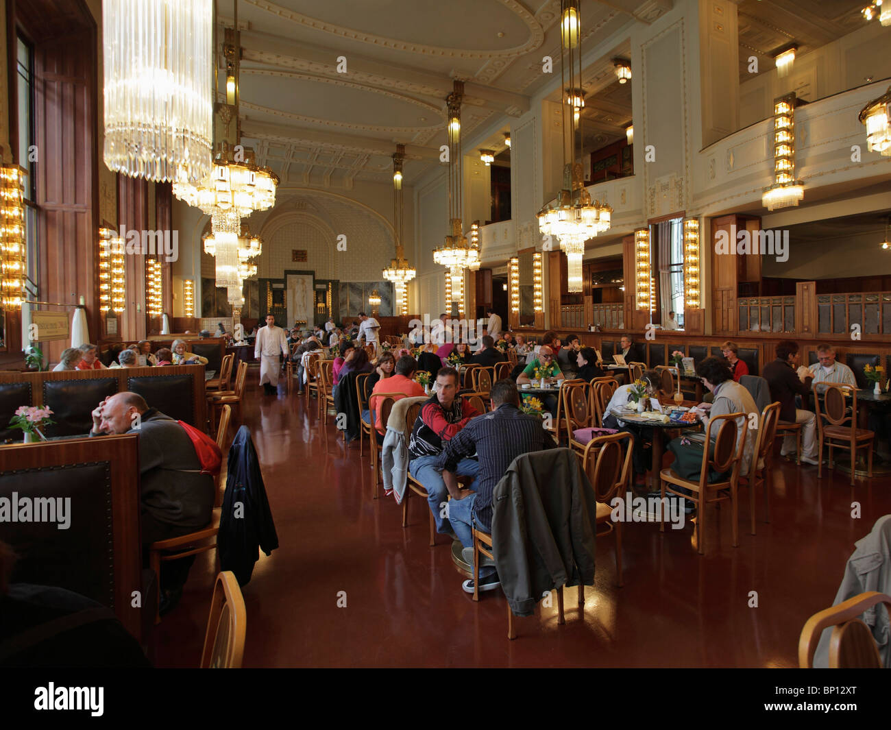 Municipal house cafe hi-res stock photography and images - Alamy