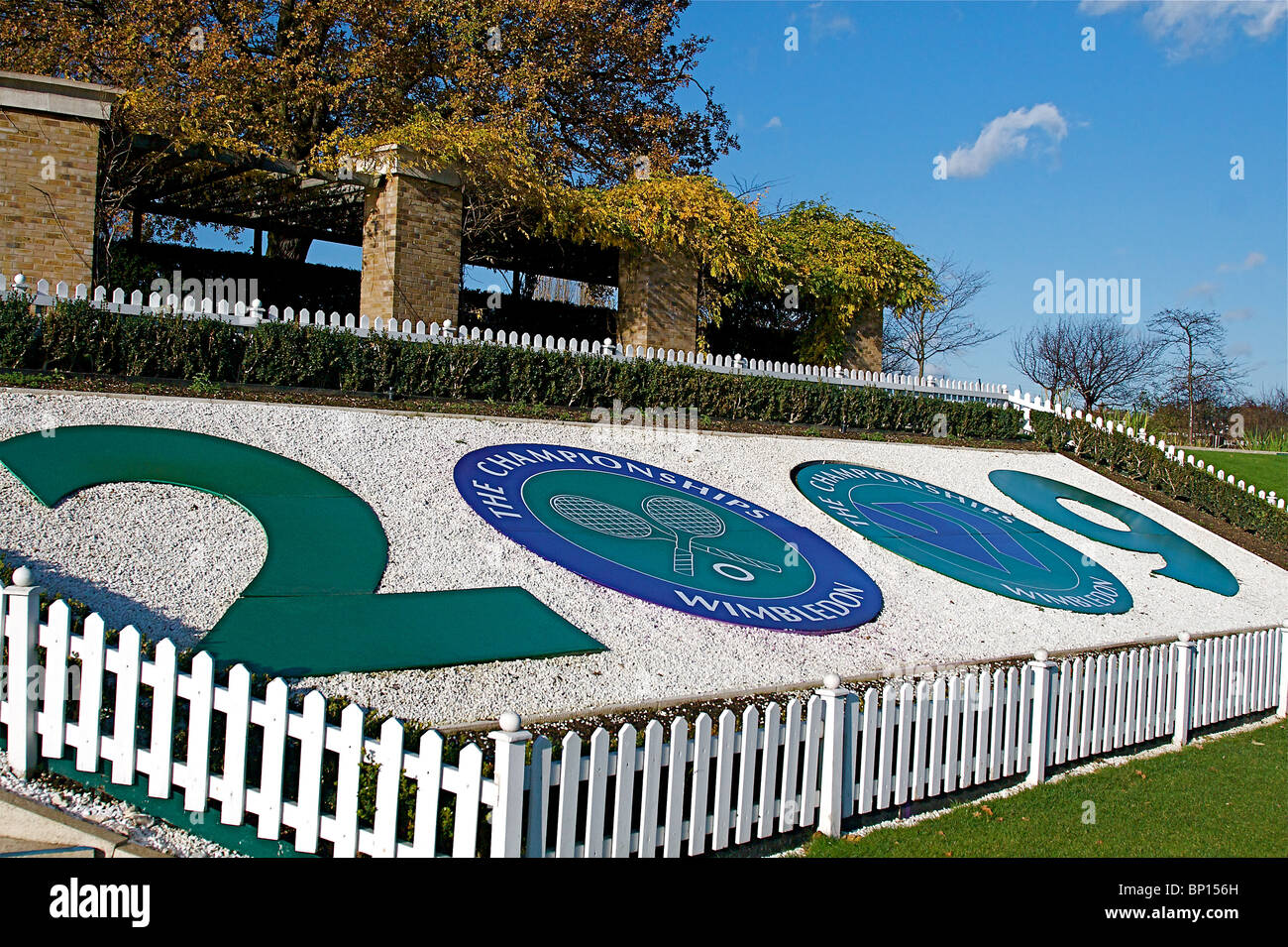 All england club sign wimbledon hi-res stock photography and images - Alamy