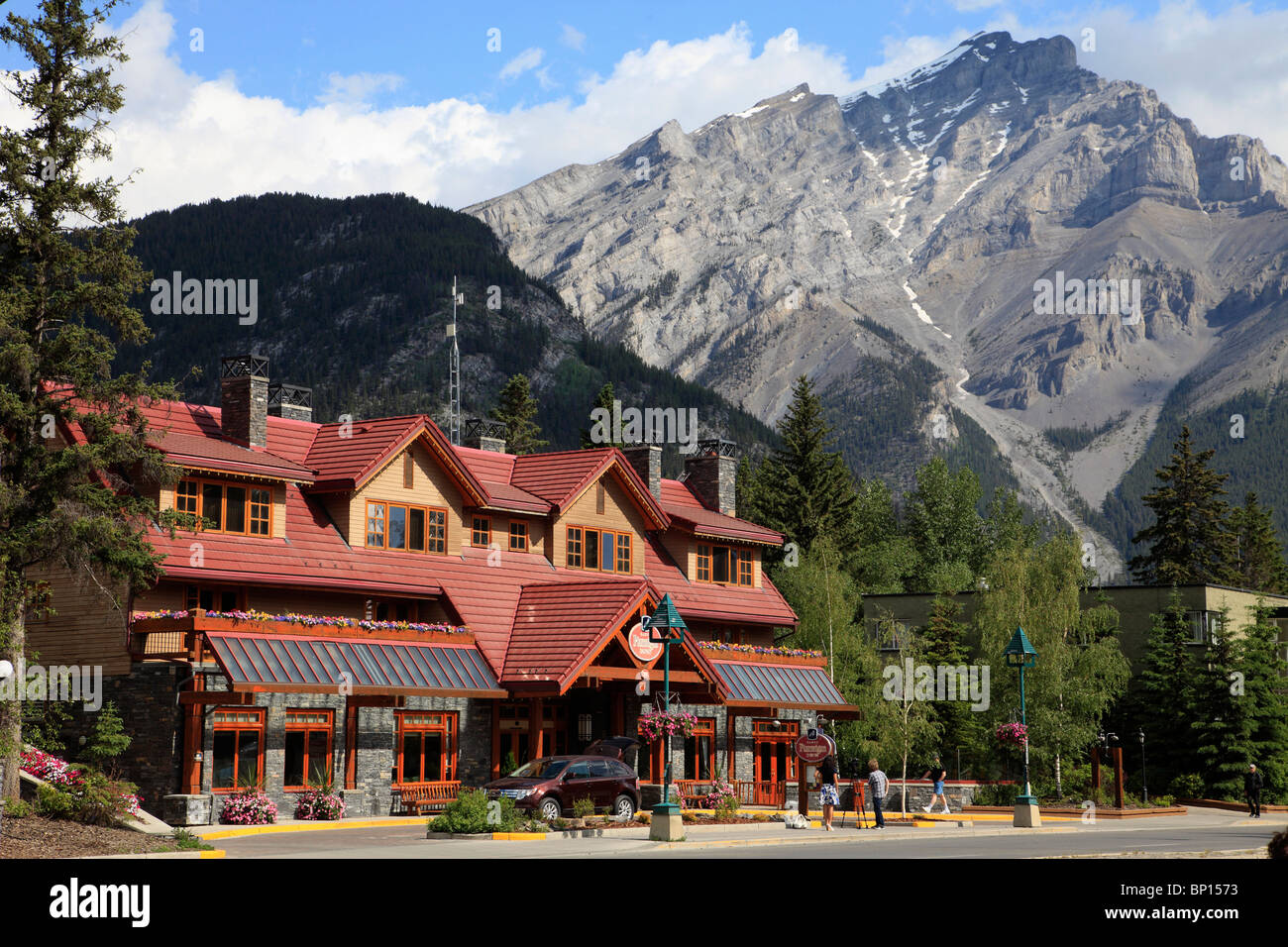Canada, Alberta, Banff Town, Banff Avenue, Ptarmigan Inn Hotel Stock ...