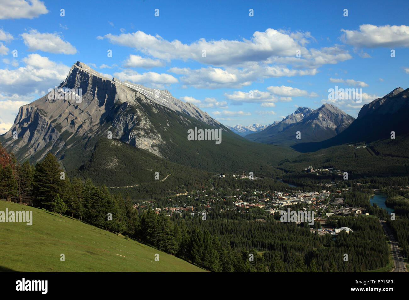 Canada, Alberta, Banff National Park, Mount Rundle, Banff townsite ...
