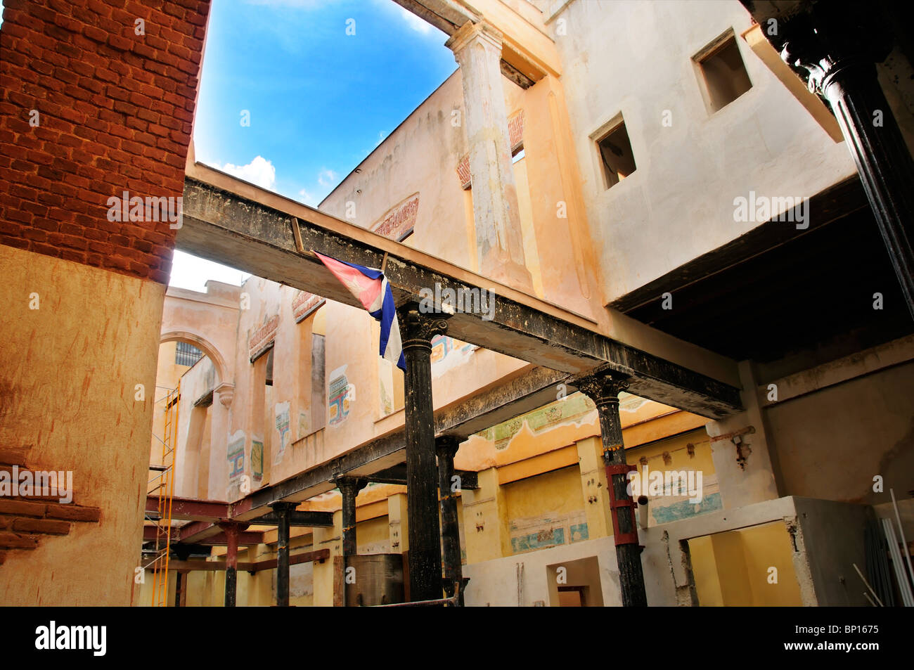 Detail of crumbling building interior in Old havana, cuba Stock Photo ...