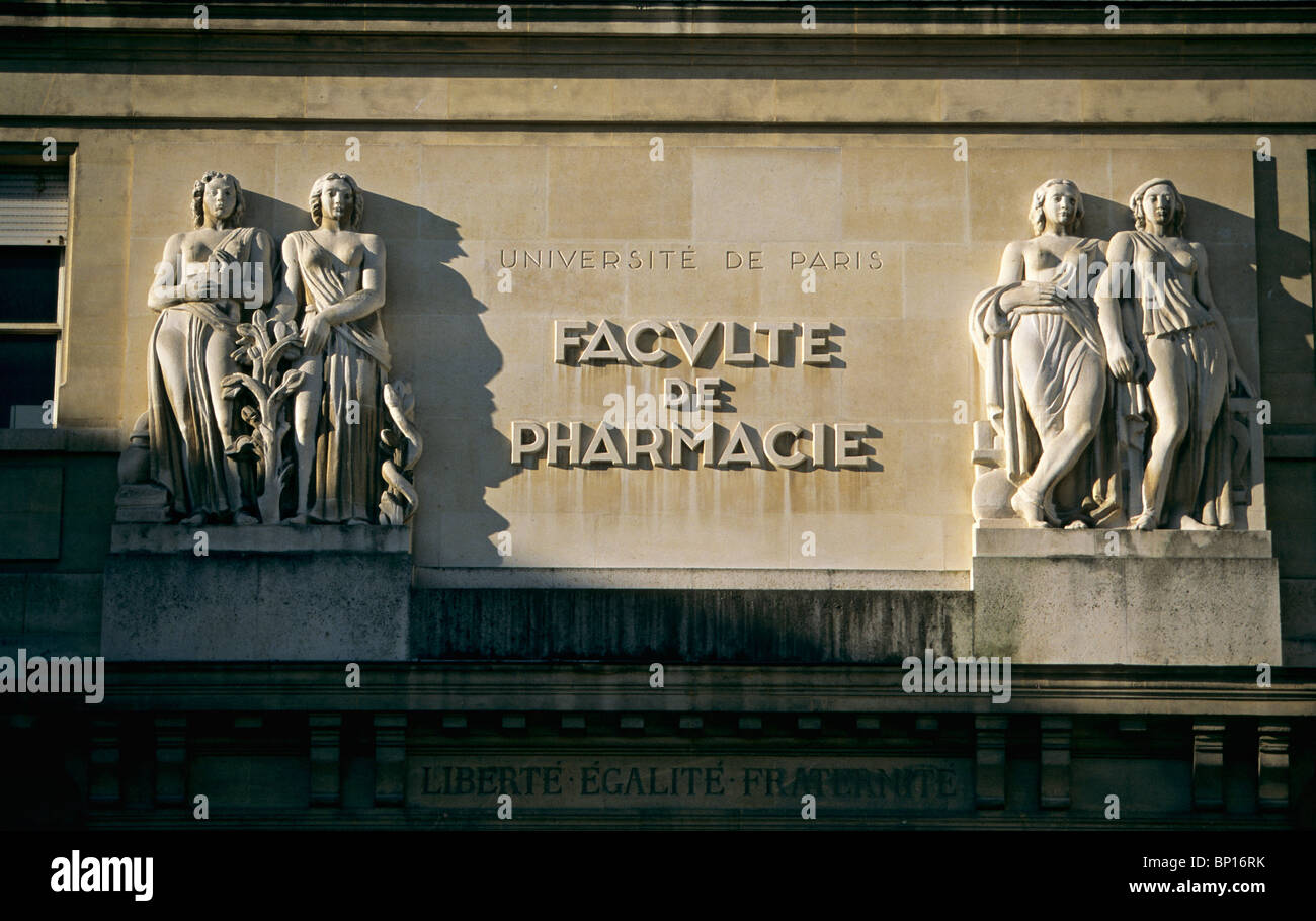 Pharmacy faculty hi-res stock photography and images - Alamy