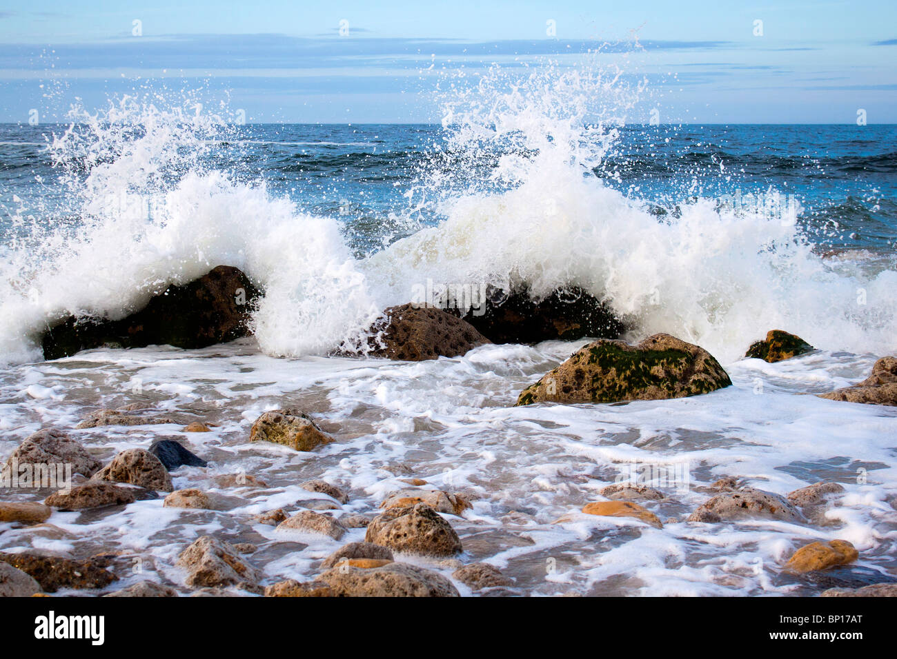 Waves crashing against the rocks on the Beach at South Shields Stock ...