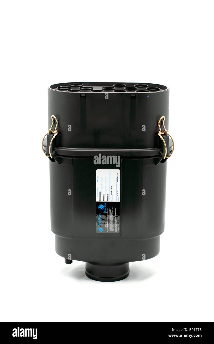 Donaldson Powercore D080220 Housing and elements Stock Photo - Alamy