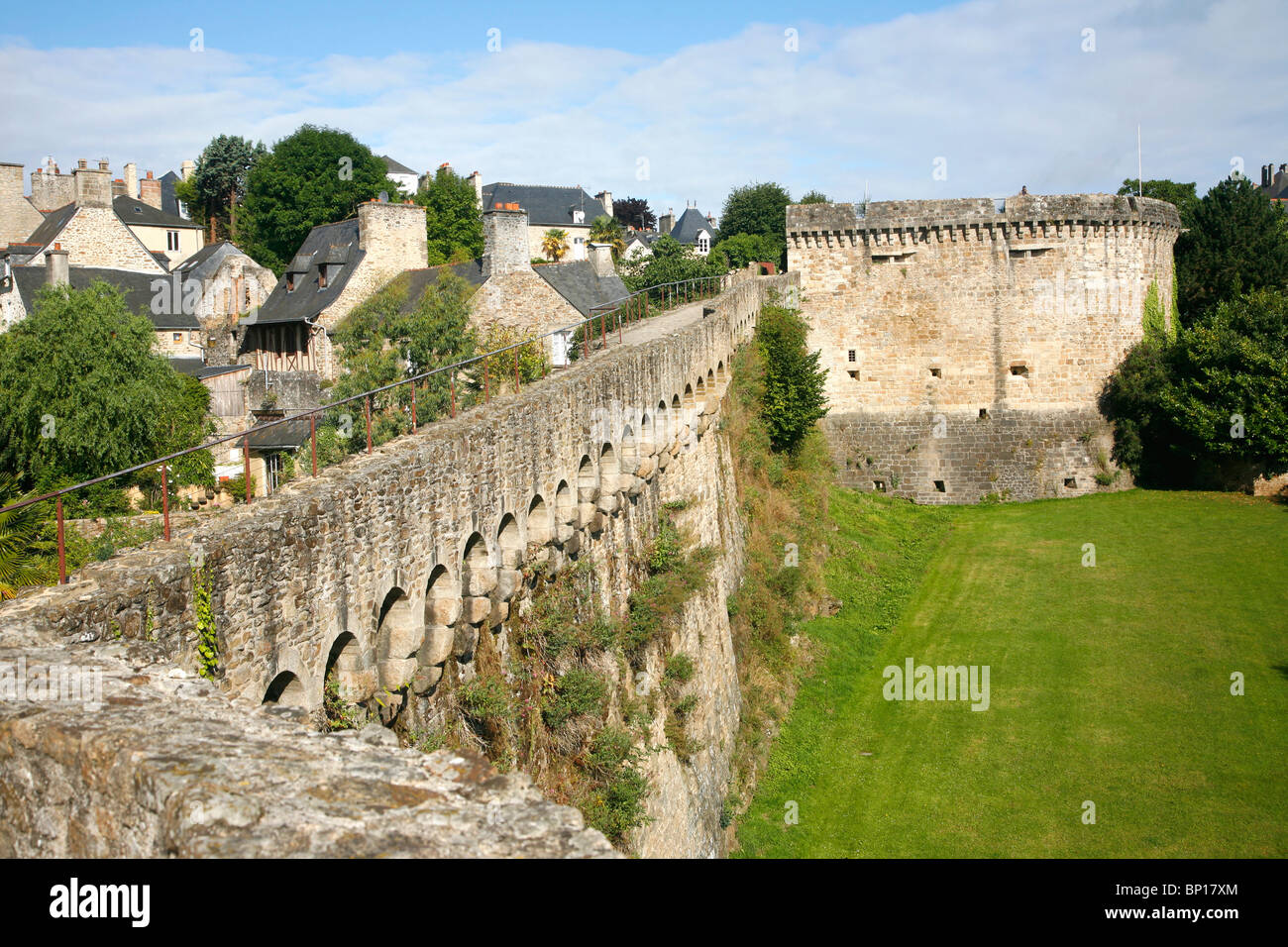 France, Brittany, Cote d'Armor, Dinan (Rance valley), medieval city ...