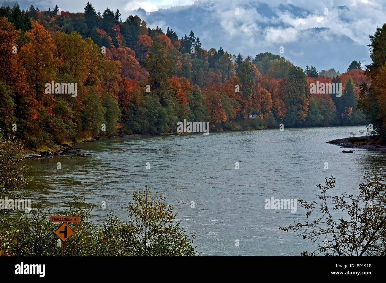 Curved currents hi-res stock photography and images - Alamy