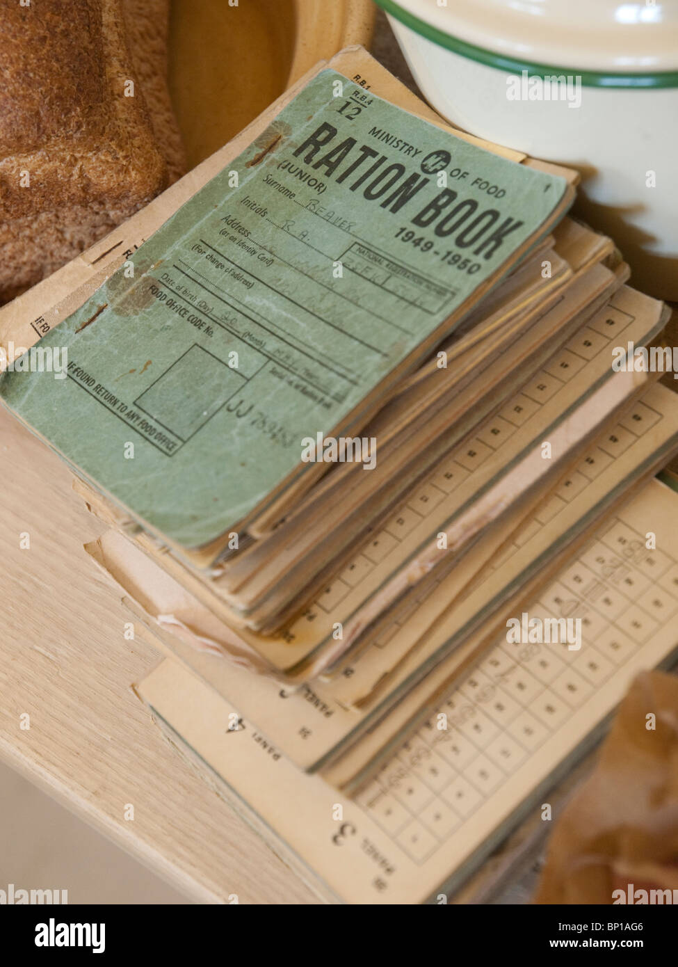 Ration book 1940s hi-res stock photography and images - Alamy