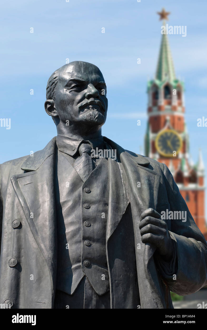Bronze lenin hi-res stock photography and images - Alamy
