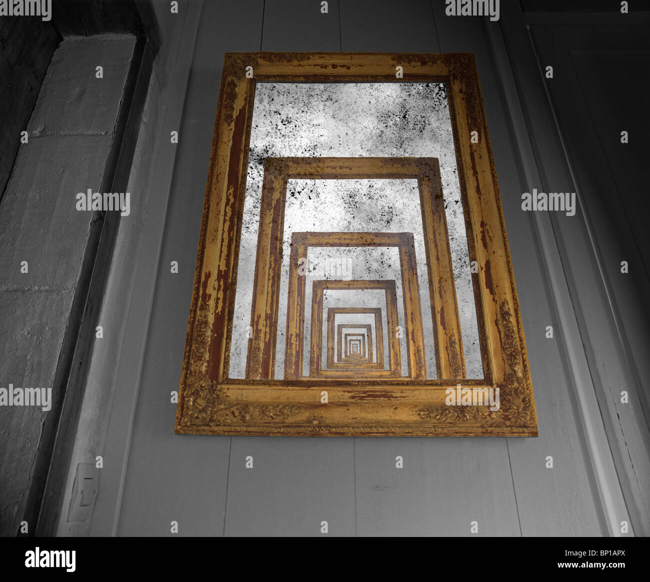 Infinity Mirror Stock Photos & Infinity Mirror Stock Images - Alamy