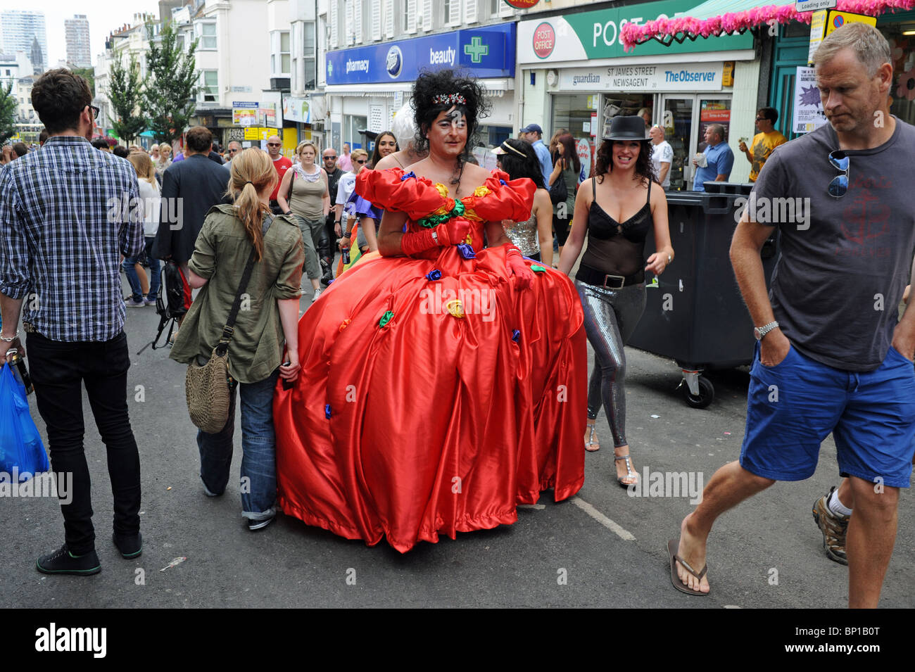 Drag queens pride parade hi-res stock photography and images - Alamy