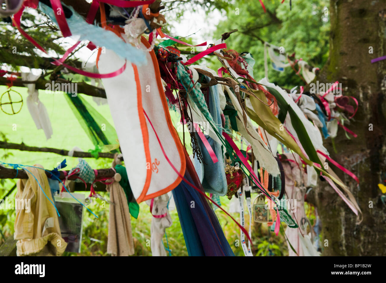 Holy well and shrine hi-res stock photography and images - Alamy