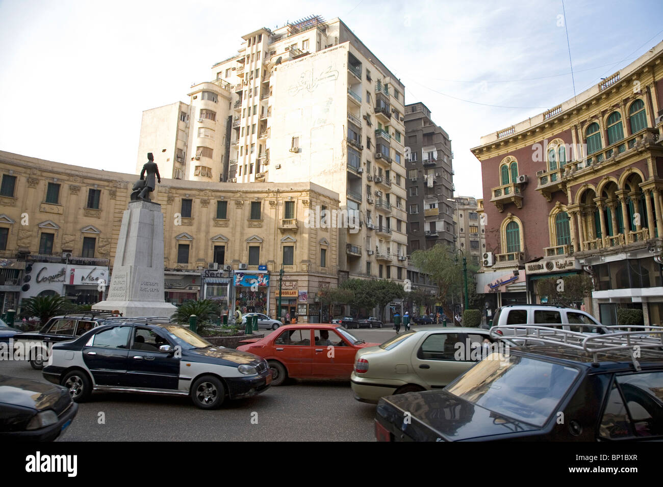 Egypt, Cairo, Downtown, Mustafa Kamel Square, 12/18/08 Stock Photo - Alamy