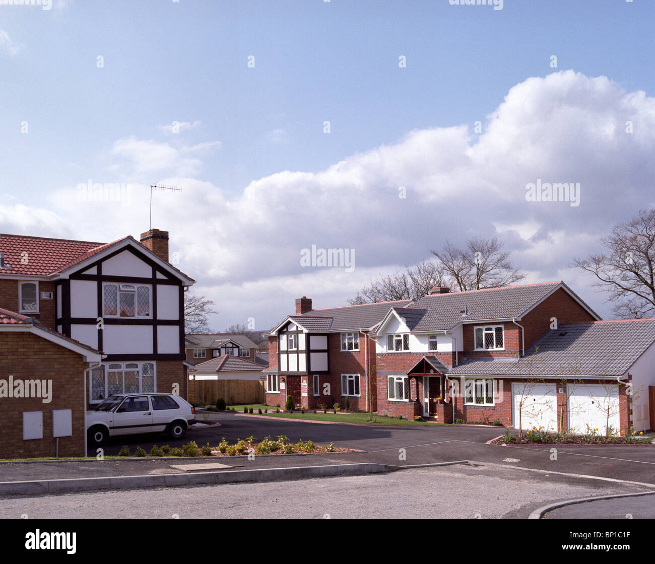 Four Bedroom Houses on a Modern Housing Development Stock Photo - Alamy