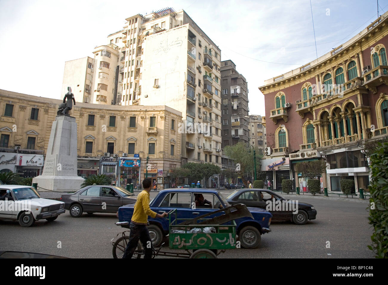 Egypt, Cairo, Downtown, Mustafa Kamel Square, 12/18/08 Stock Photo - Alamy