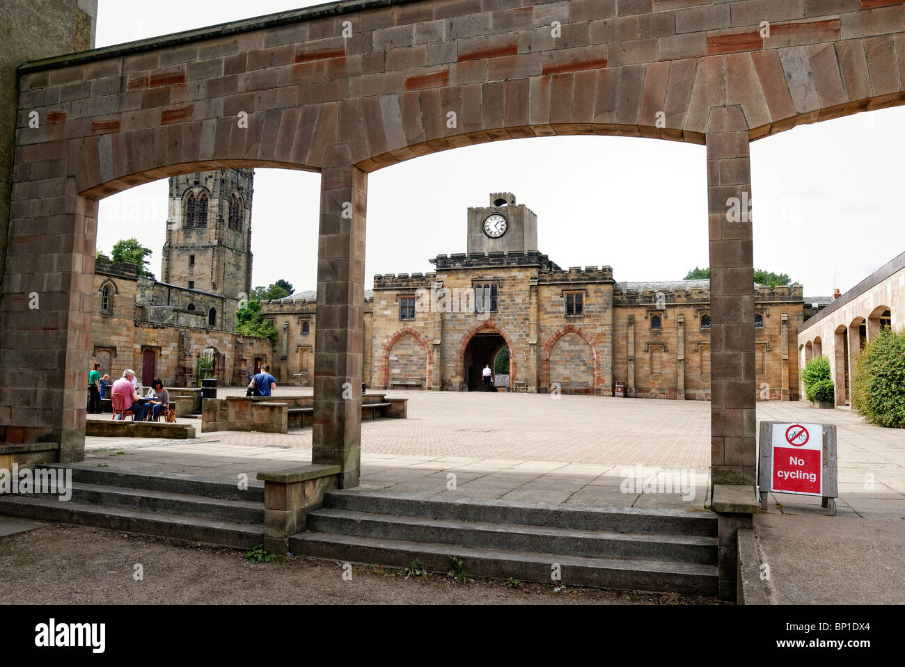 Elvaston castle hi-res stock photography and images - Alamy