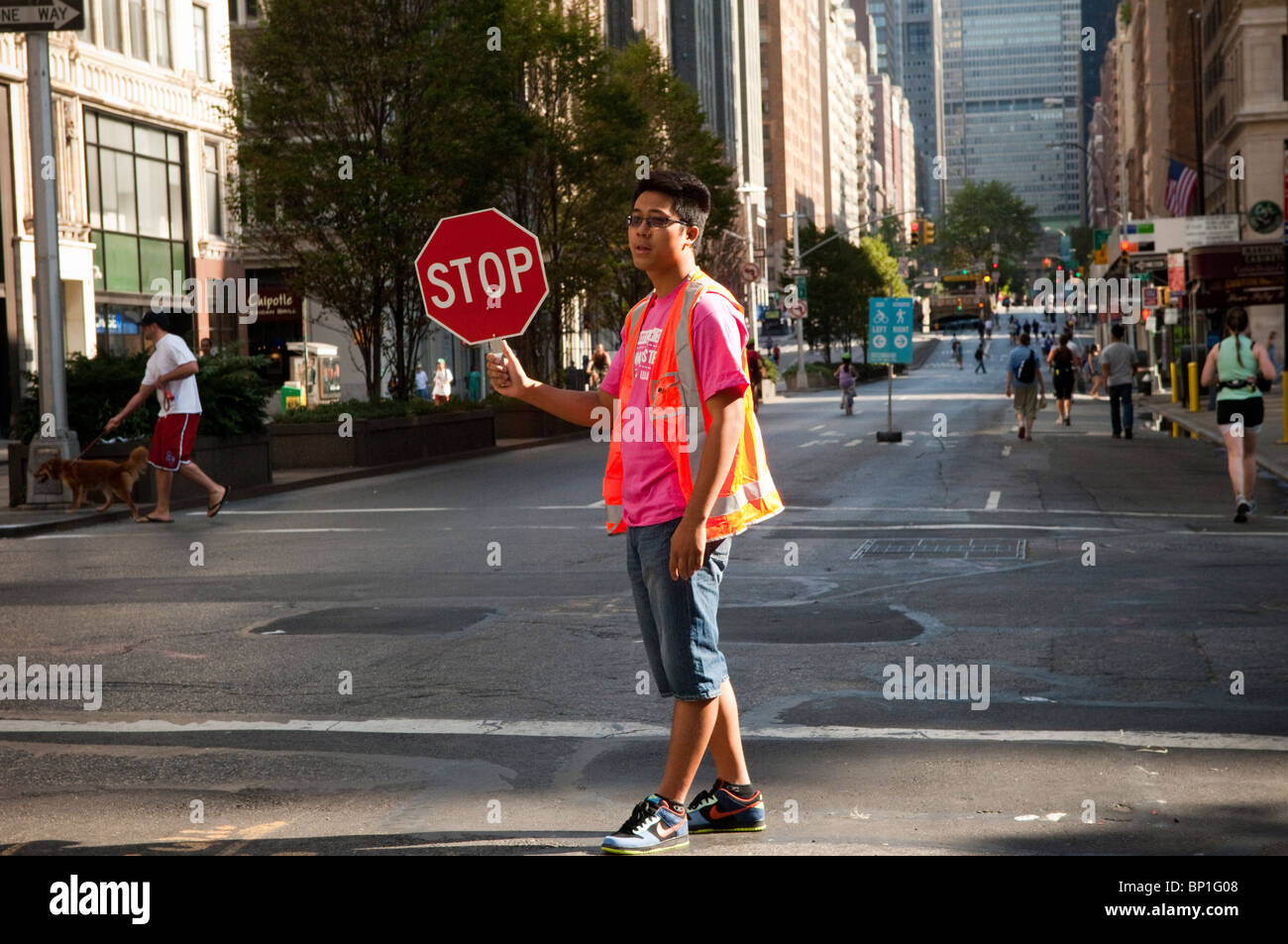 Stop go man hi-res stock photography and images - Alamy