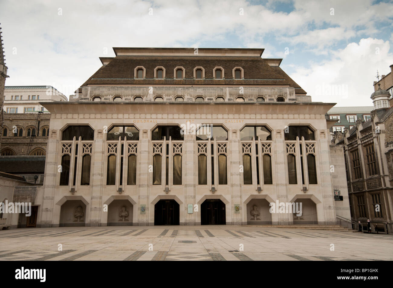 Guildhall Yard Art Gallery High Resolution Stock Photography and Images ...