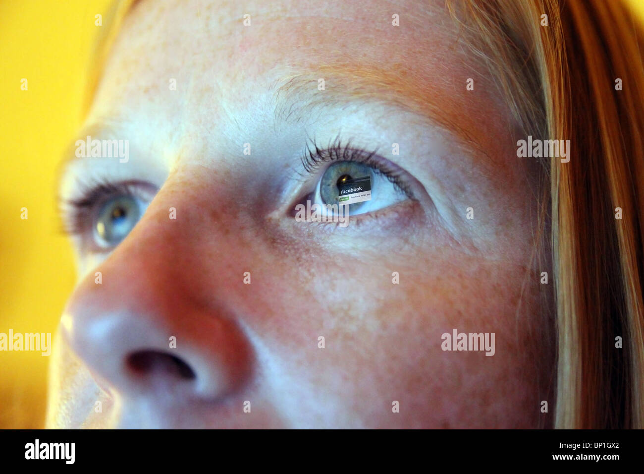 Facebook eye hi-res stock photography and images - Alamy