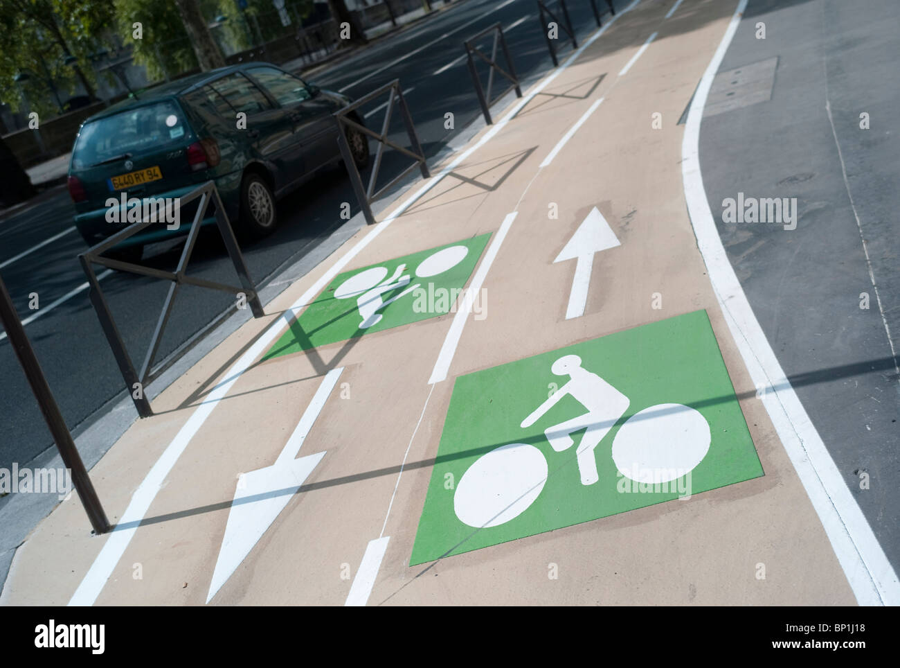 France, Paris, bicycle lane Stock Photo - Alamy