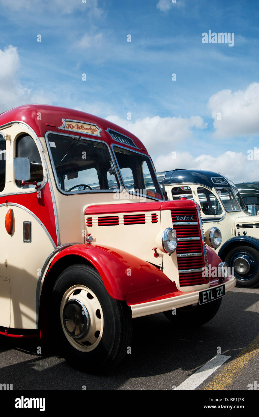 British 1960s coaches hi-res stock photography and images - Alamy