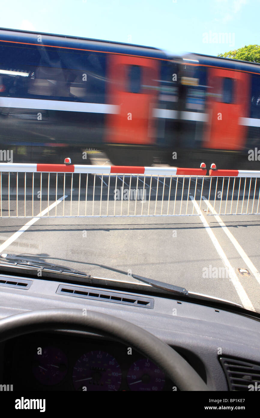 Crossing traffic stopped halted waiting wait beal hi-res stock ...