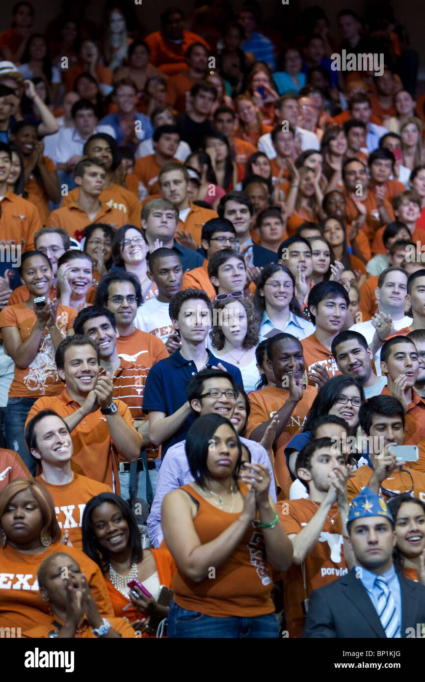 College students listen to U.S. President Barack Obama during speech on ...