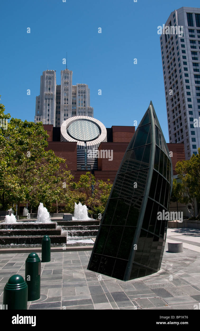 San Francisco Museum of Modern Art, SFMOMA, Mario Botha designed. Photo ...