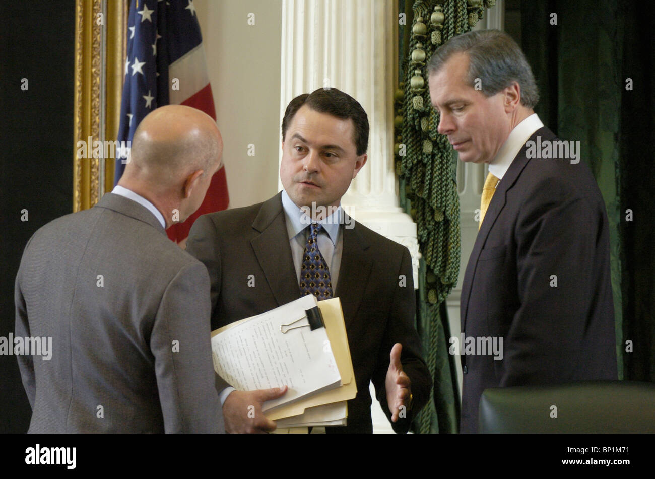 Todd Staples, Texas Commissioner of Agriculture (c) speaks with Sen ...