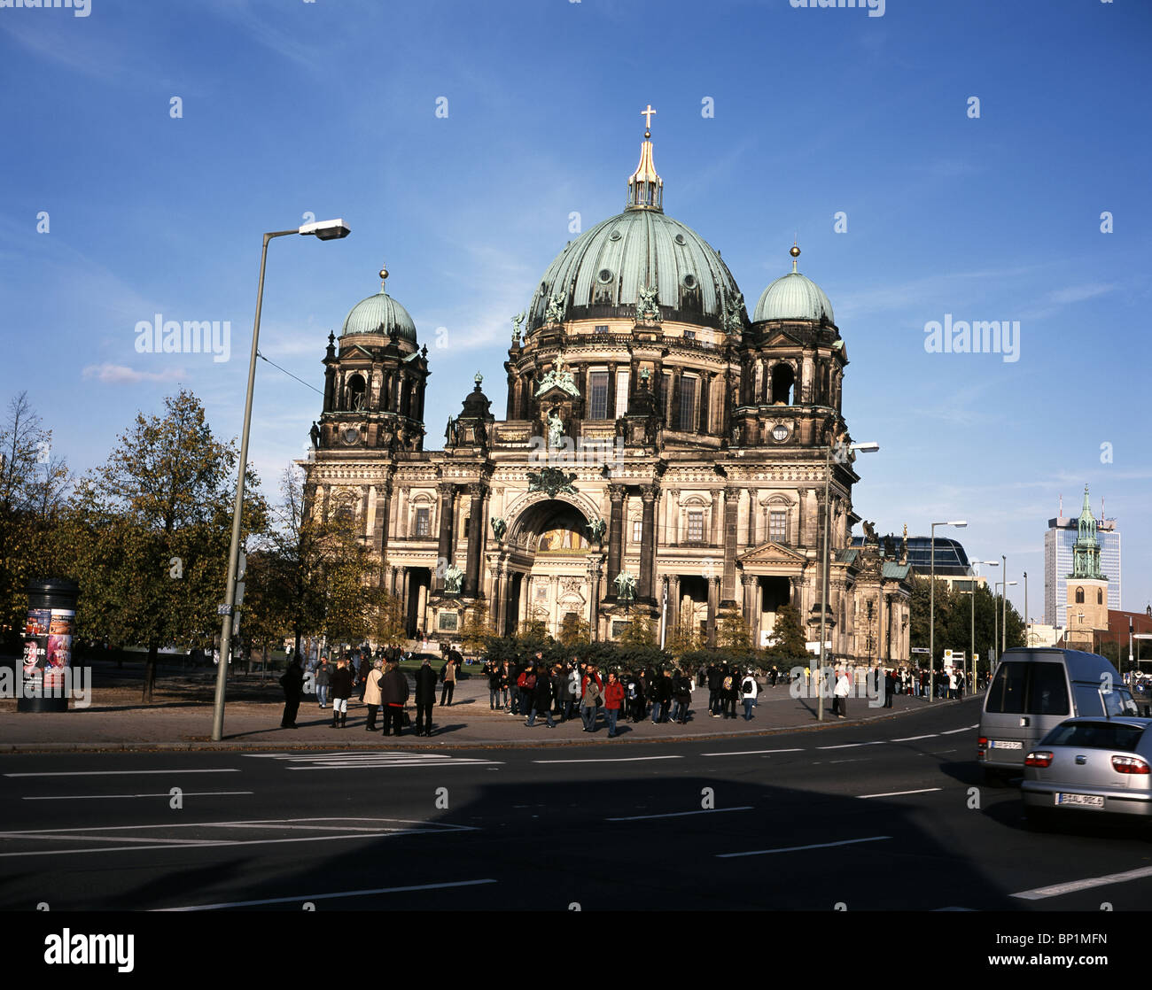 Deutsche dom berlin hi-res stock photography and images - Alamy