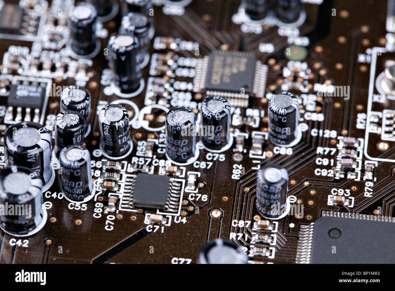 Capacitor capacitors pcb hi-res stock photography and images - Alamy