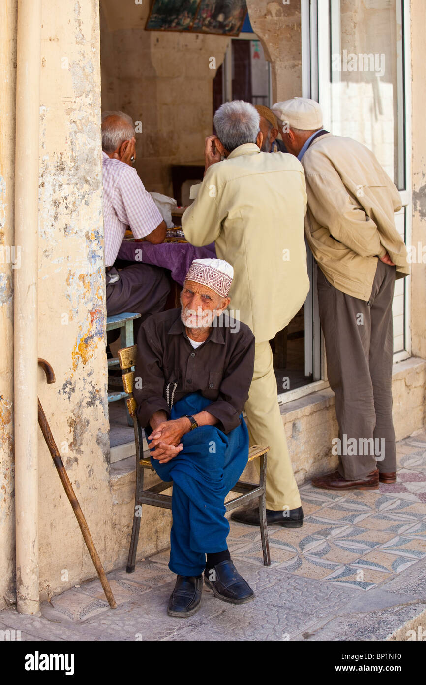 Old turkish men hi-res stock photography and images - Alamy
