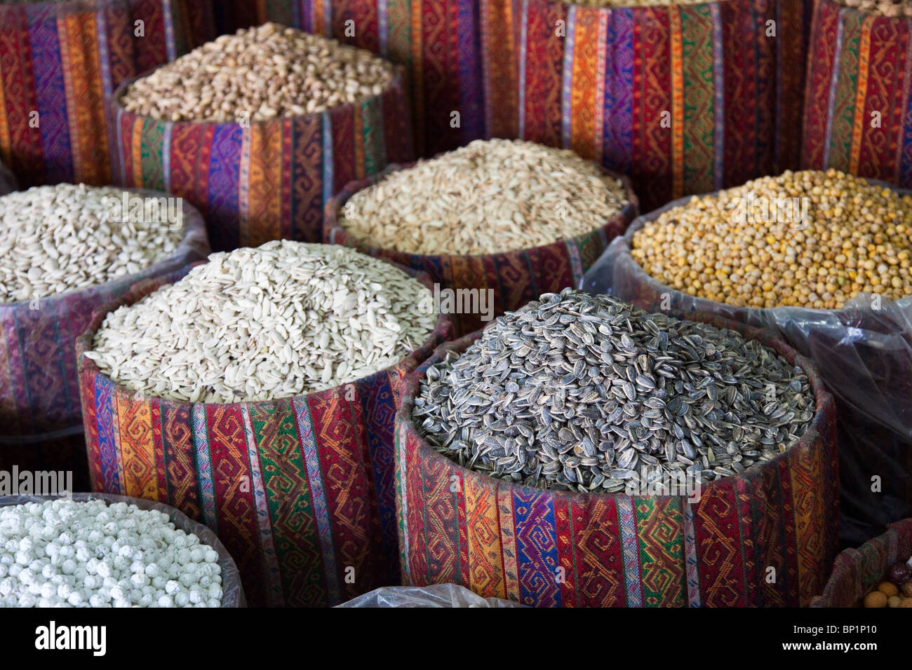 Turkey market nuts hi-res stock photography and images - Alamy