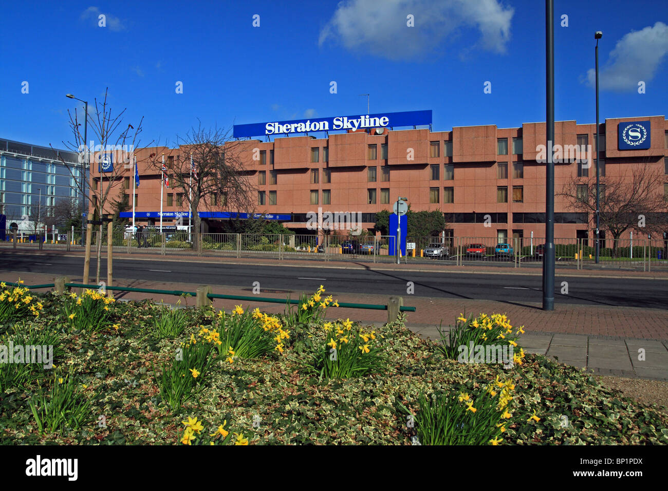 Sheraton Skyline Hotel, Heathrow, London, England Stock Photo - Alamy