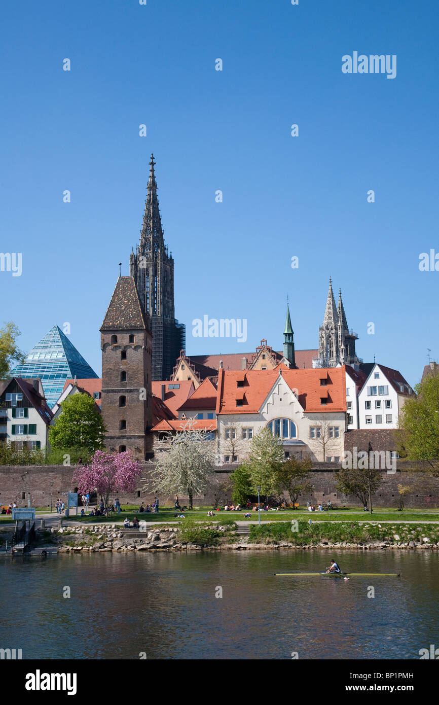 SKYLINE, ROWBOAT, DANUBE RIVER, ULM, BADEN-WURTTEMBERG, GERMANY Stock ...