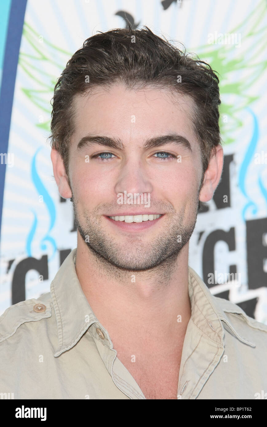 CHASE CRAWFORD TEEN CHOICE 2010 ARRIVALS LOS ANGELES CALIFORNIA USA 08 ...
