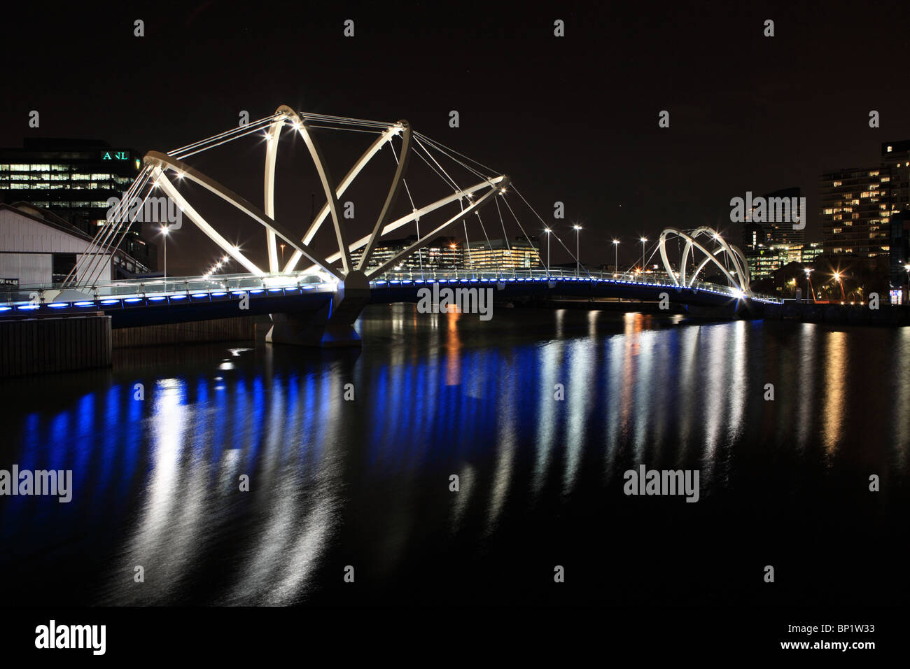 Melbourne nightlife hi-res stock photography and images - Alamy