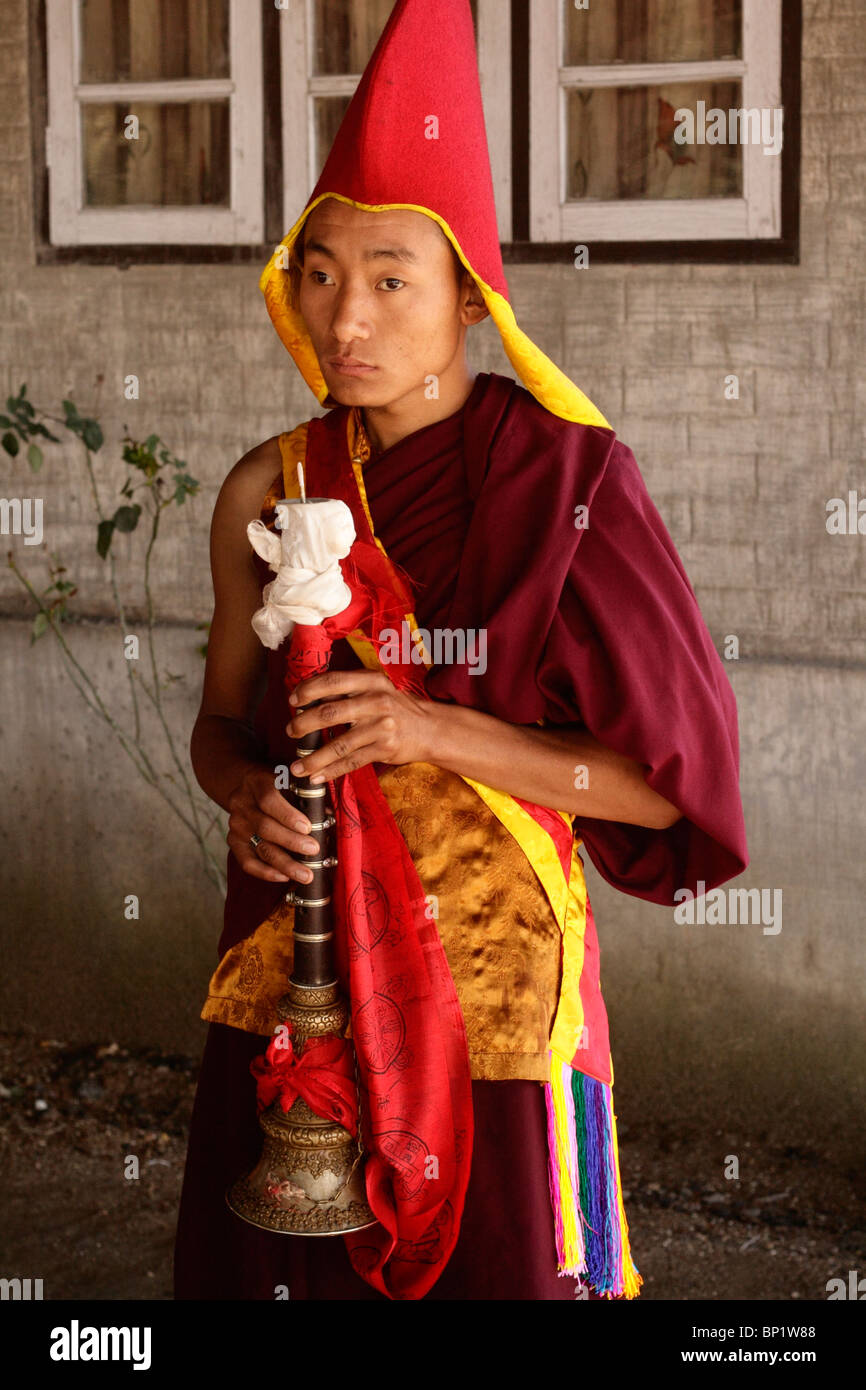 Sikkim dress hi-res stock photography and images - Alamy