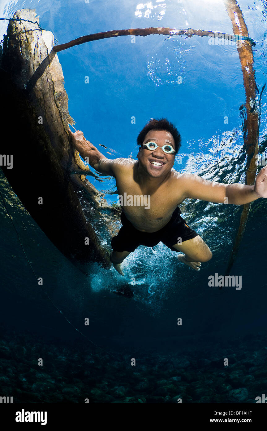 Free dive fisherman hi-res stock photography and images - Alamy