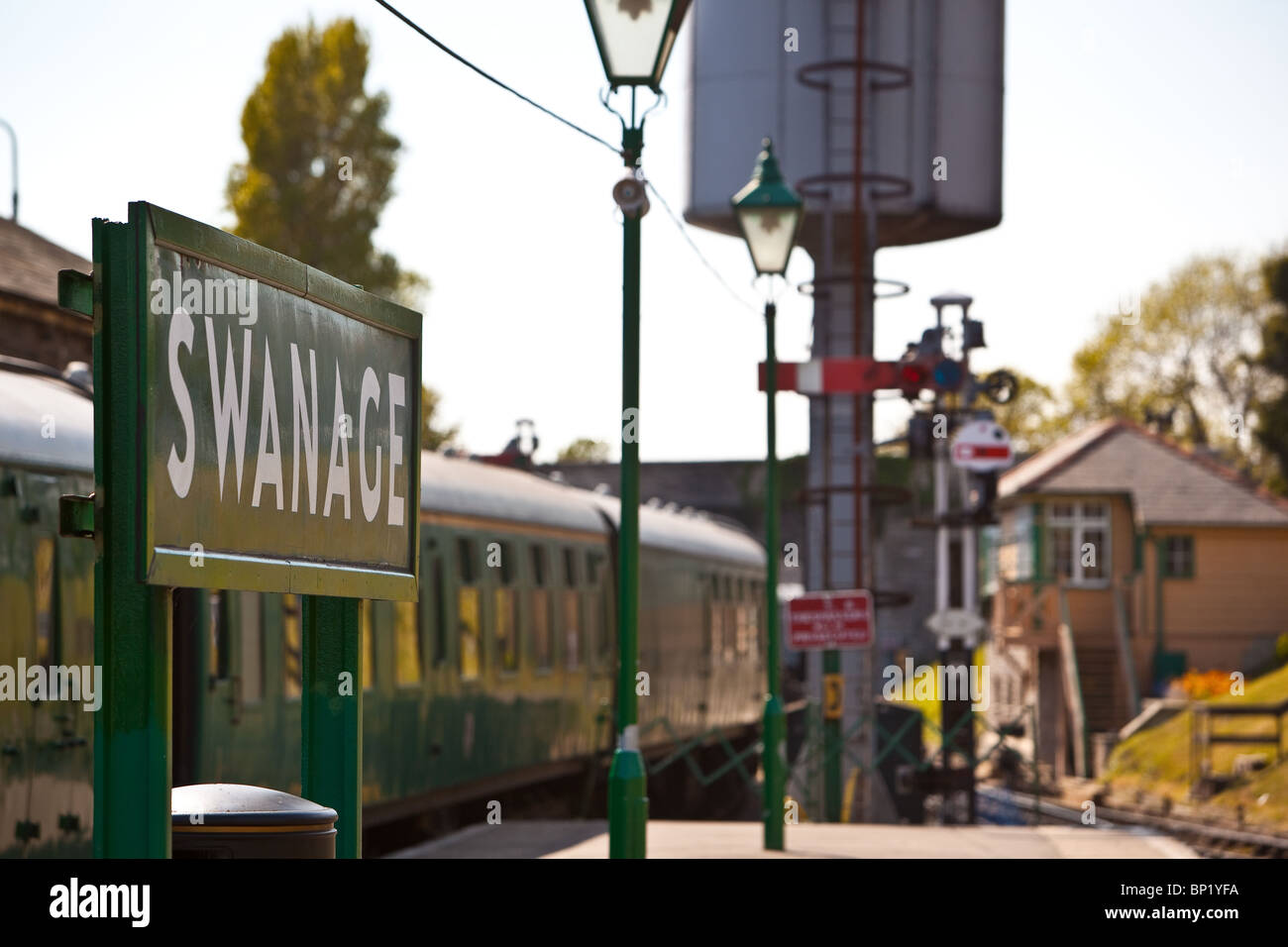 Railway enthusiasts 1960s hi-res stock photography and images - Alamy